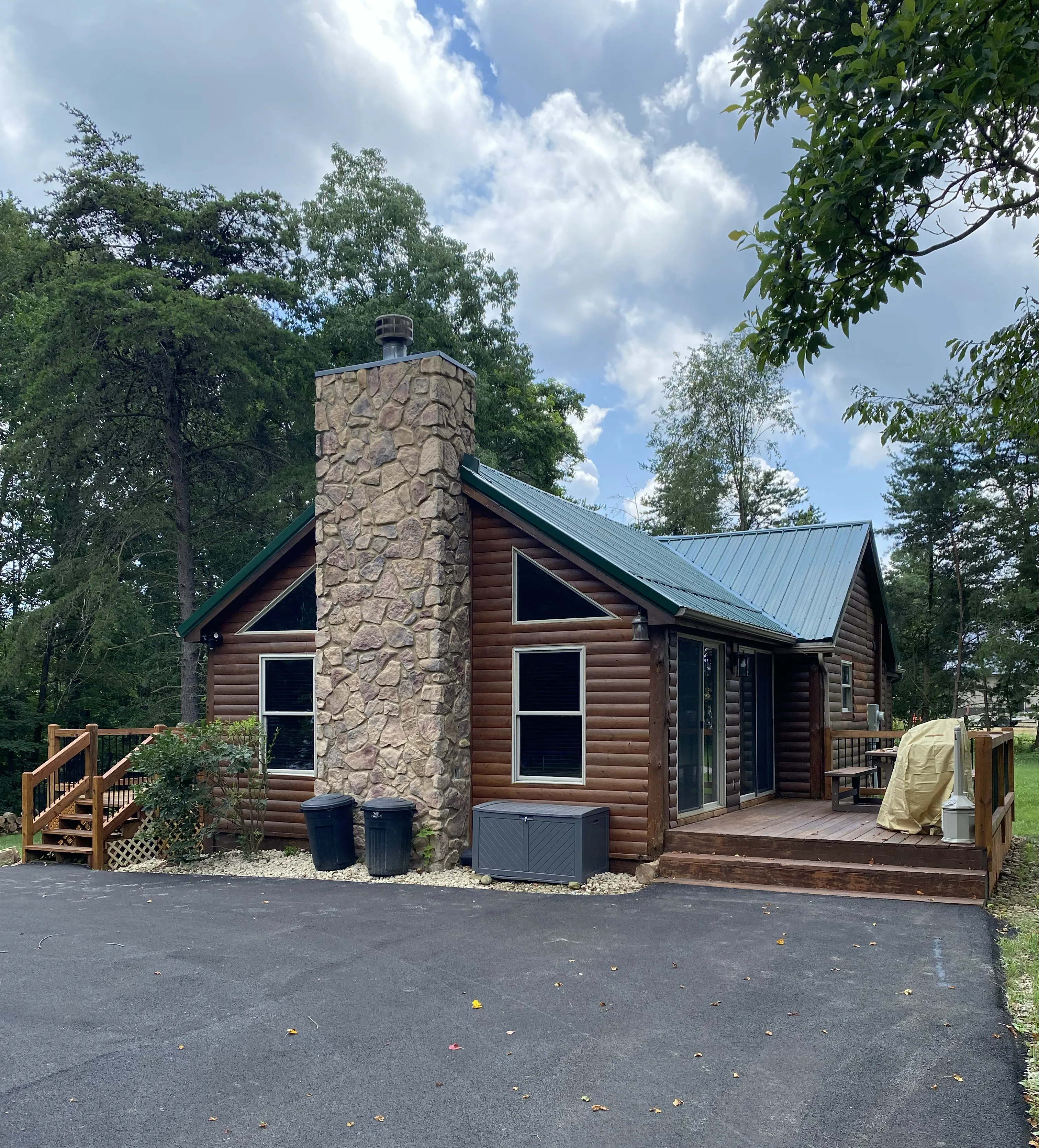 Sassafras Cabin - Hocking Hills Premier Cabins located in Hocking Hills ...